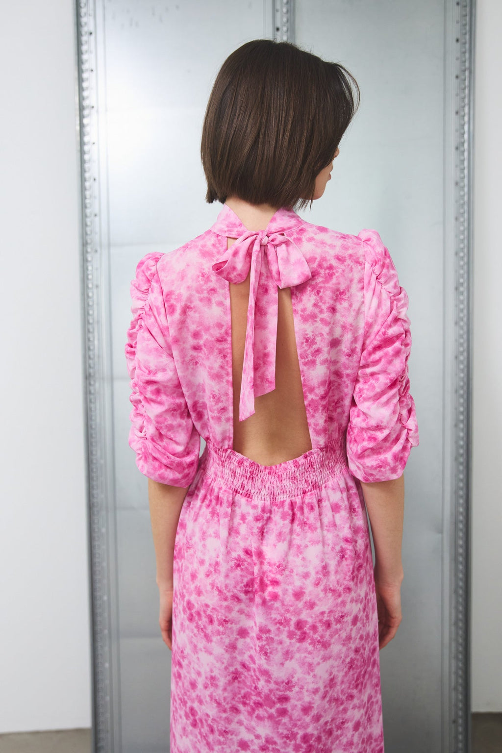 Leo long Dress Trudy Pink Print – Noellafashion.nl